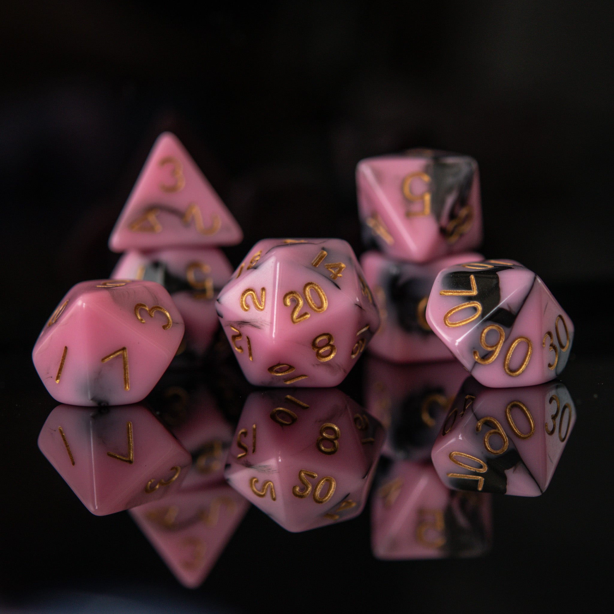 Bubblegum Goth Acrylic Dice Set – Mythicos